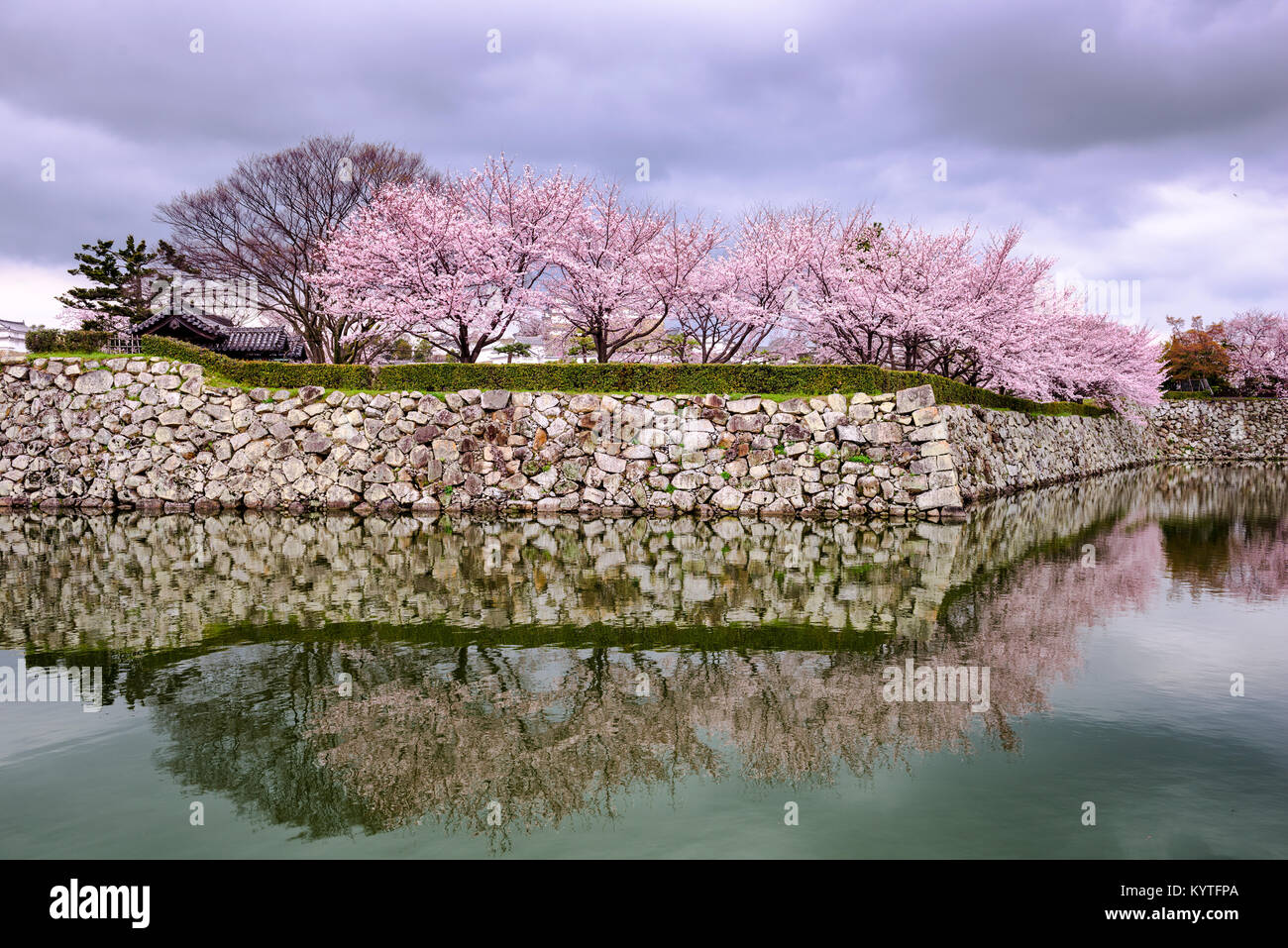 Himeji castle exterior hi-res stock photography and images - Alamy