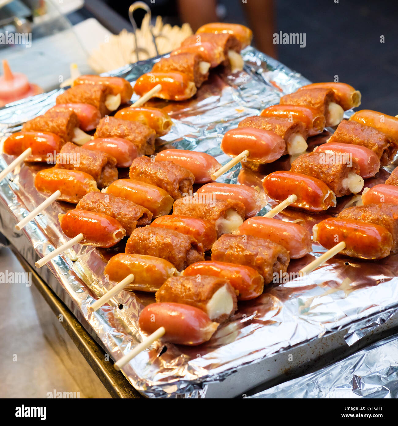 Skewered on bamboo sticks hi-res stock photography and images - Alamy