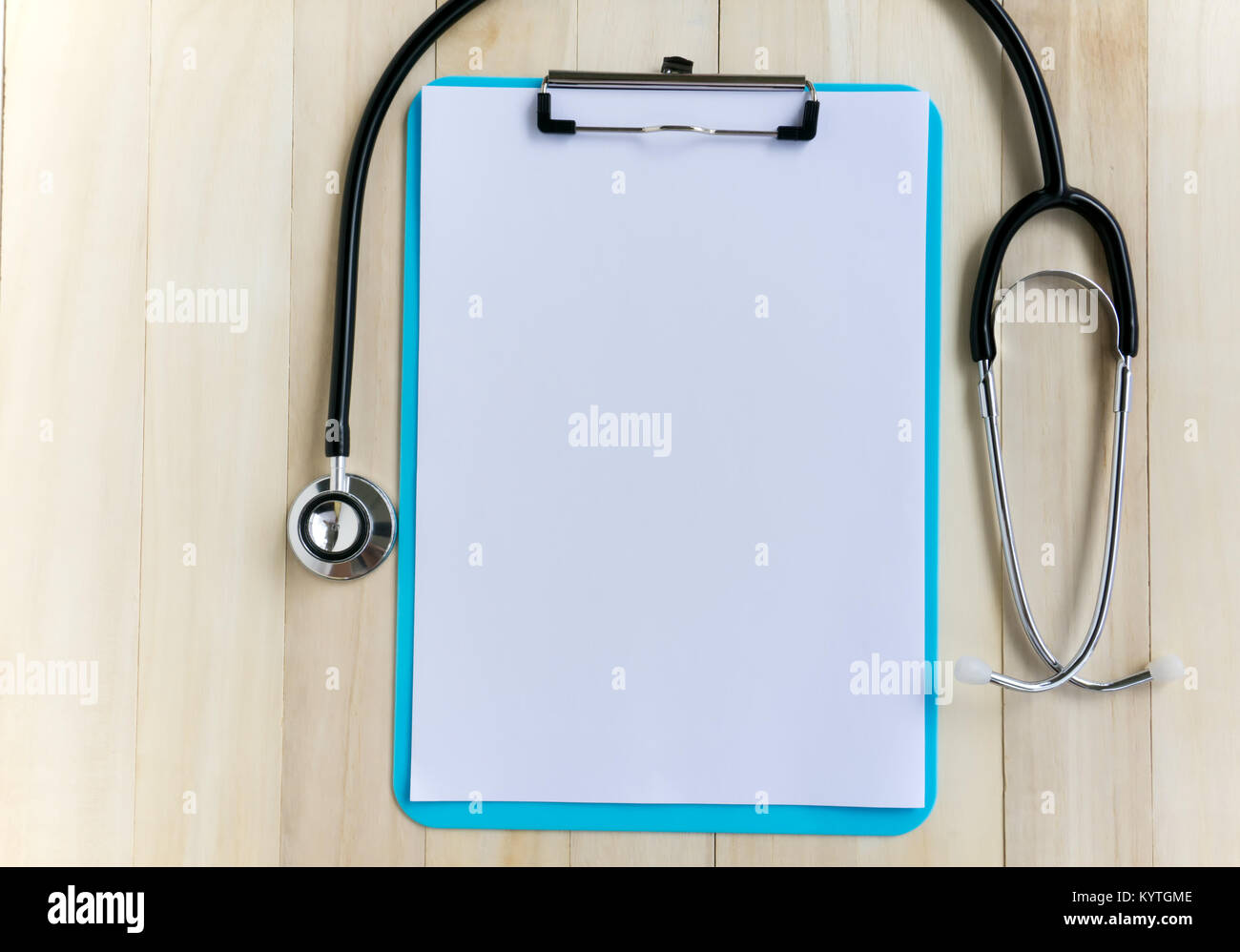 Health care professional medical hi-res stock photography and images ...