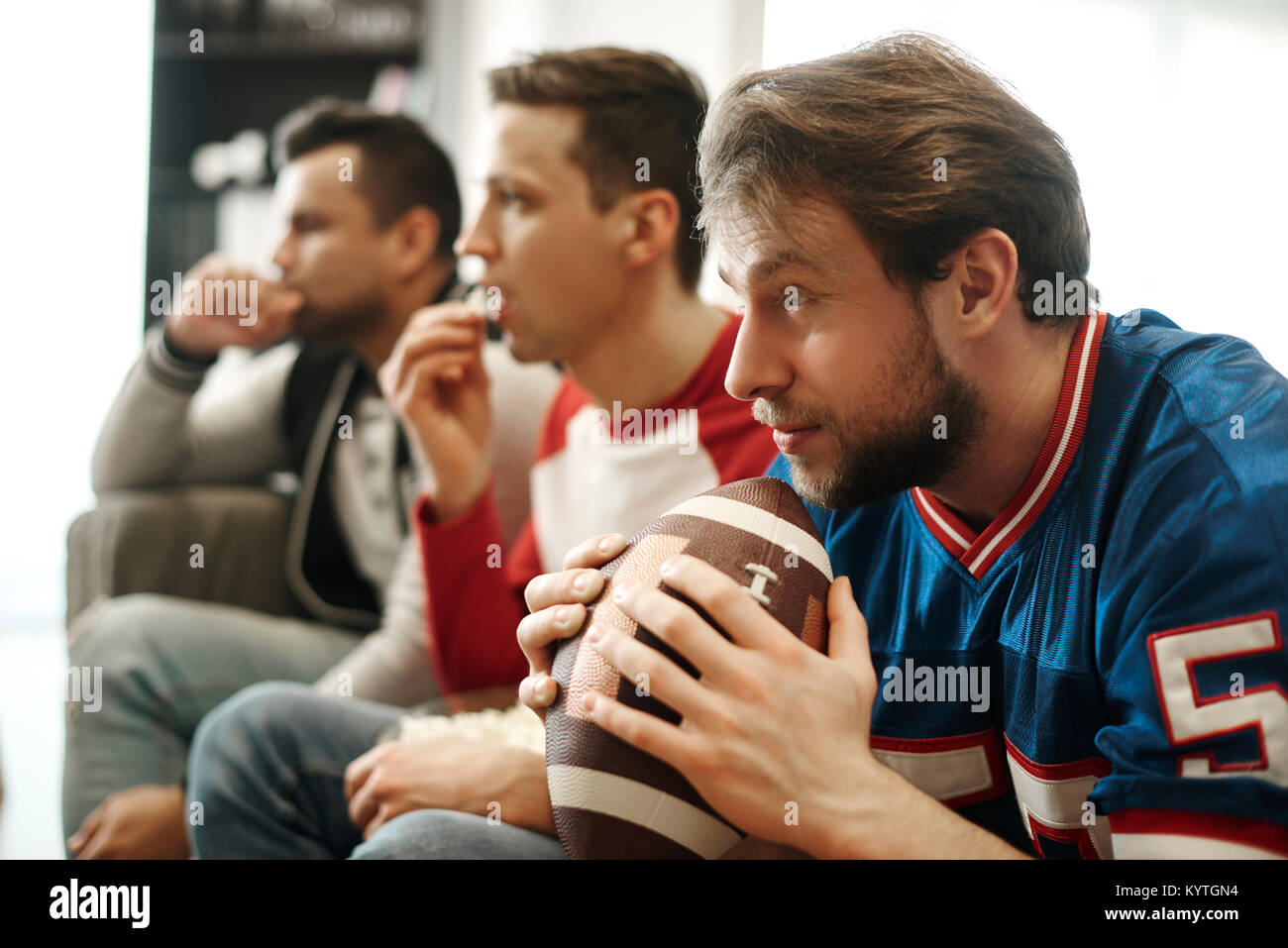 American flag football fan hi-res stock photography and images - Alamy