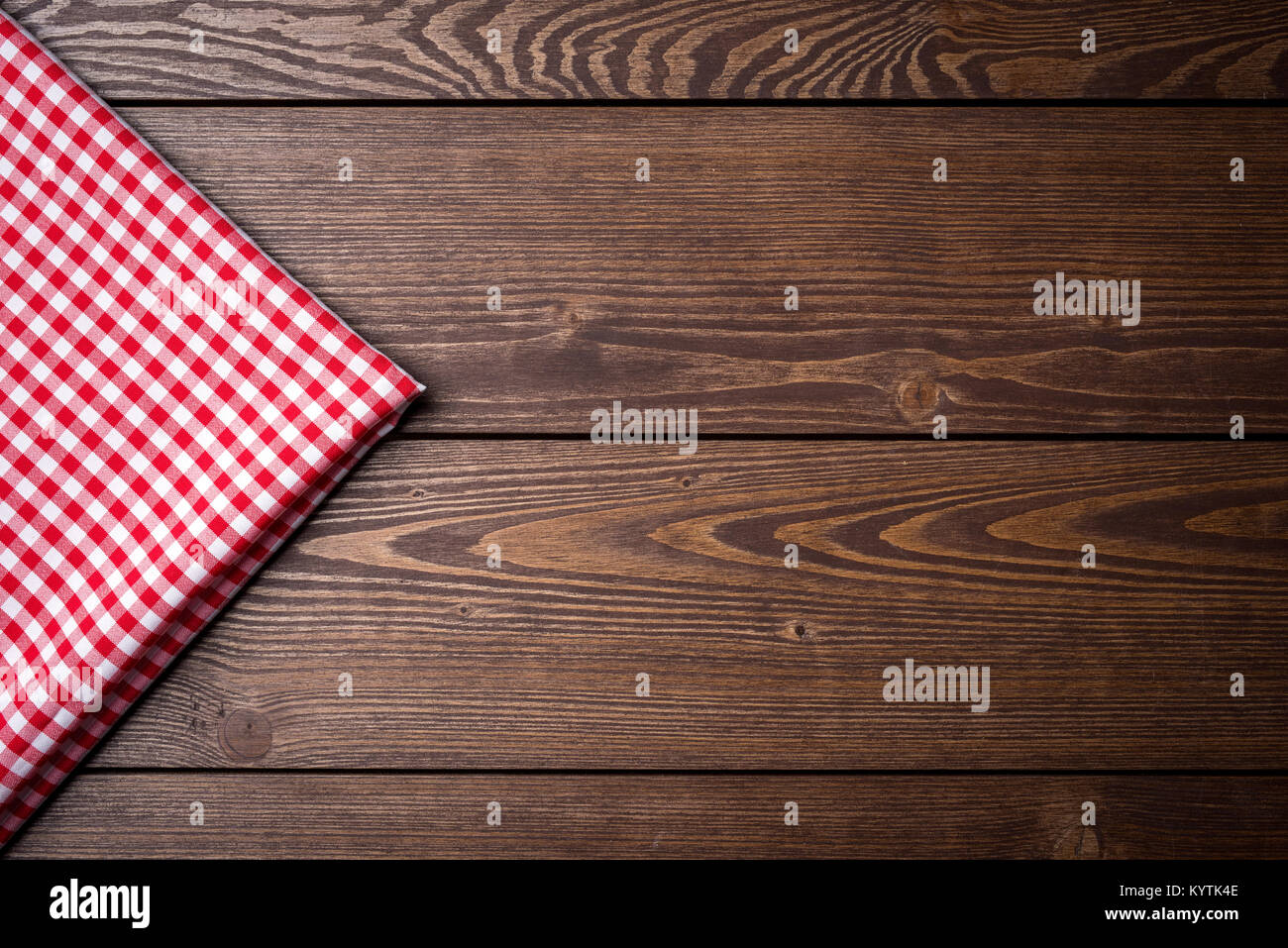 Red checkered tablecloth Stock Photo - Alamy