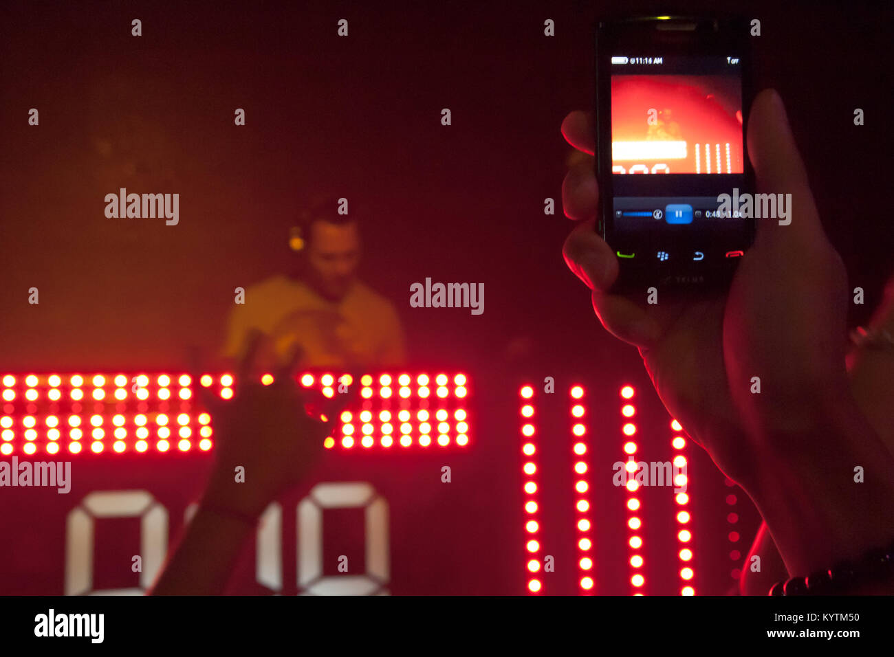 Techno party hi-res stock photography and images - Alamy