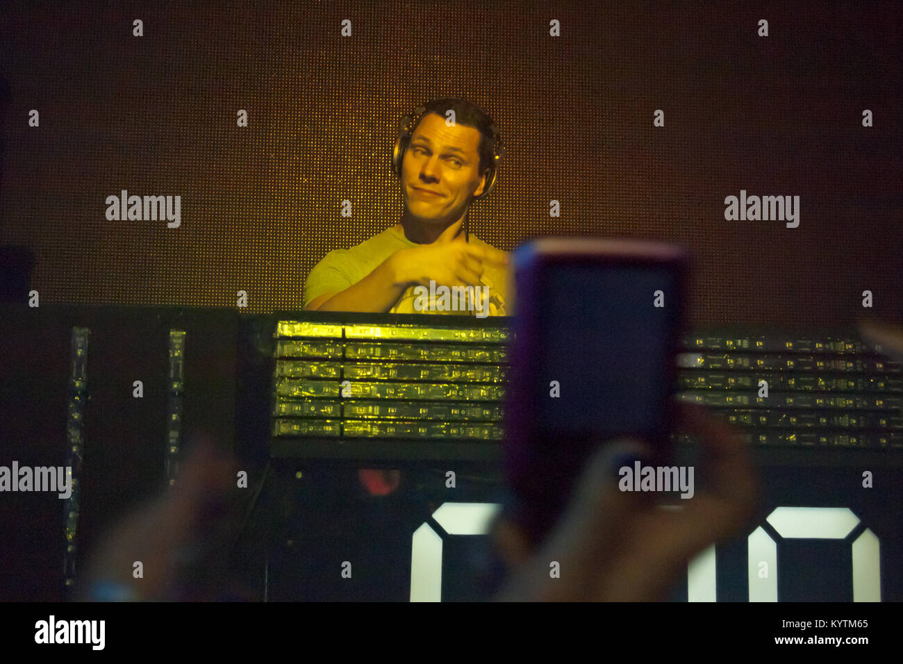 Trance party hi-res stock photography and images - Alamy