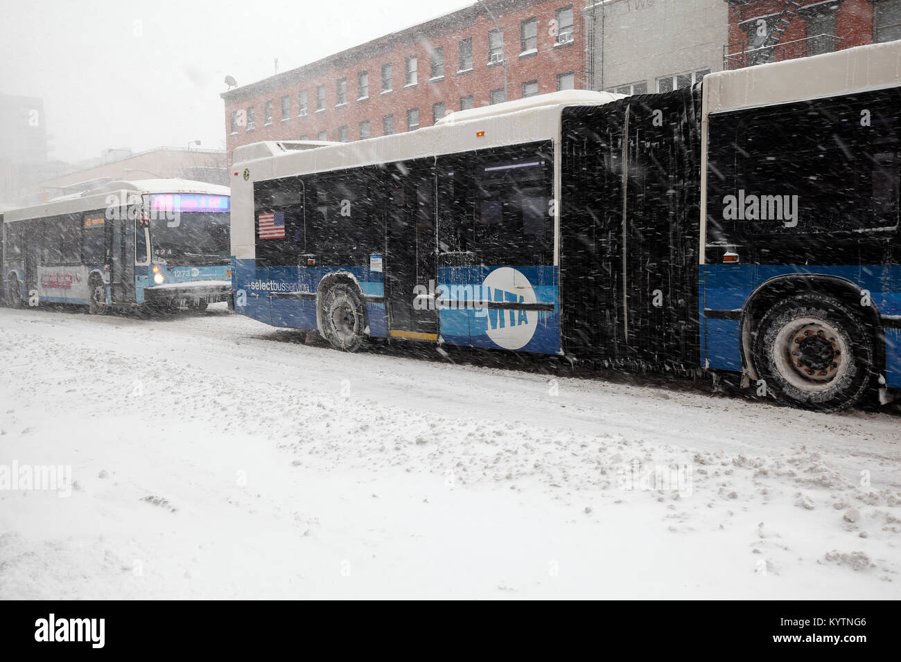 Mta public transportation bus hi-res stock photography and images - Alamy