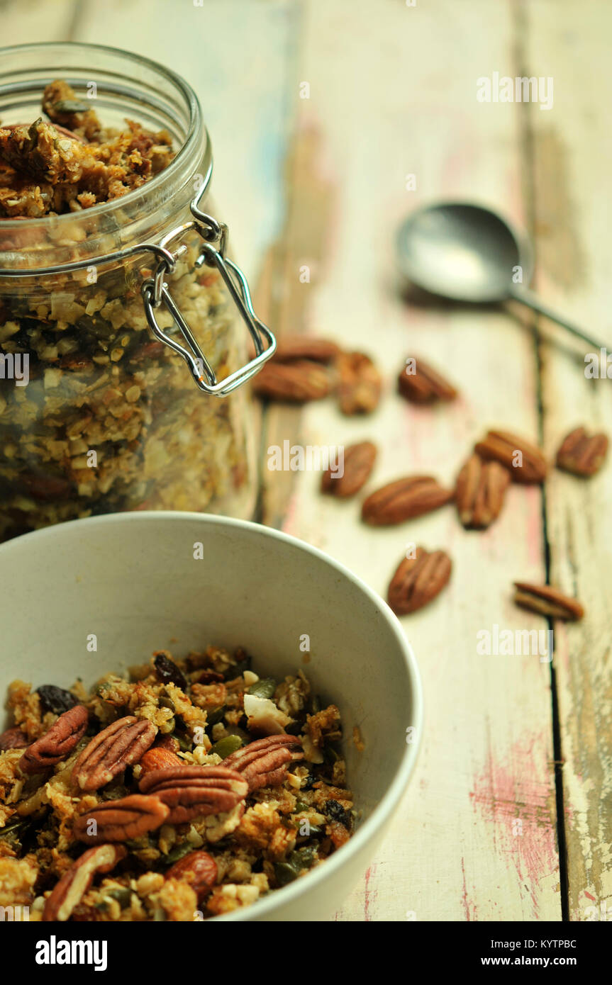 Syn bar hi-res stock photography and images - Alamy