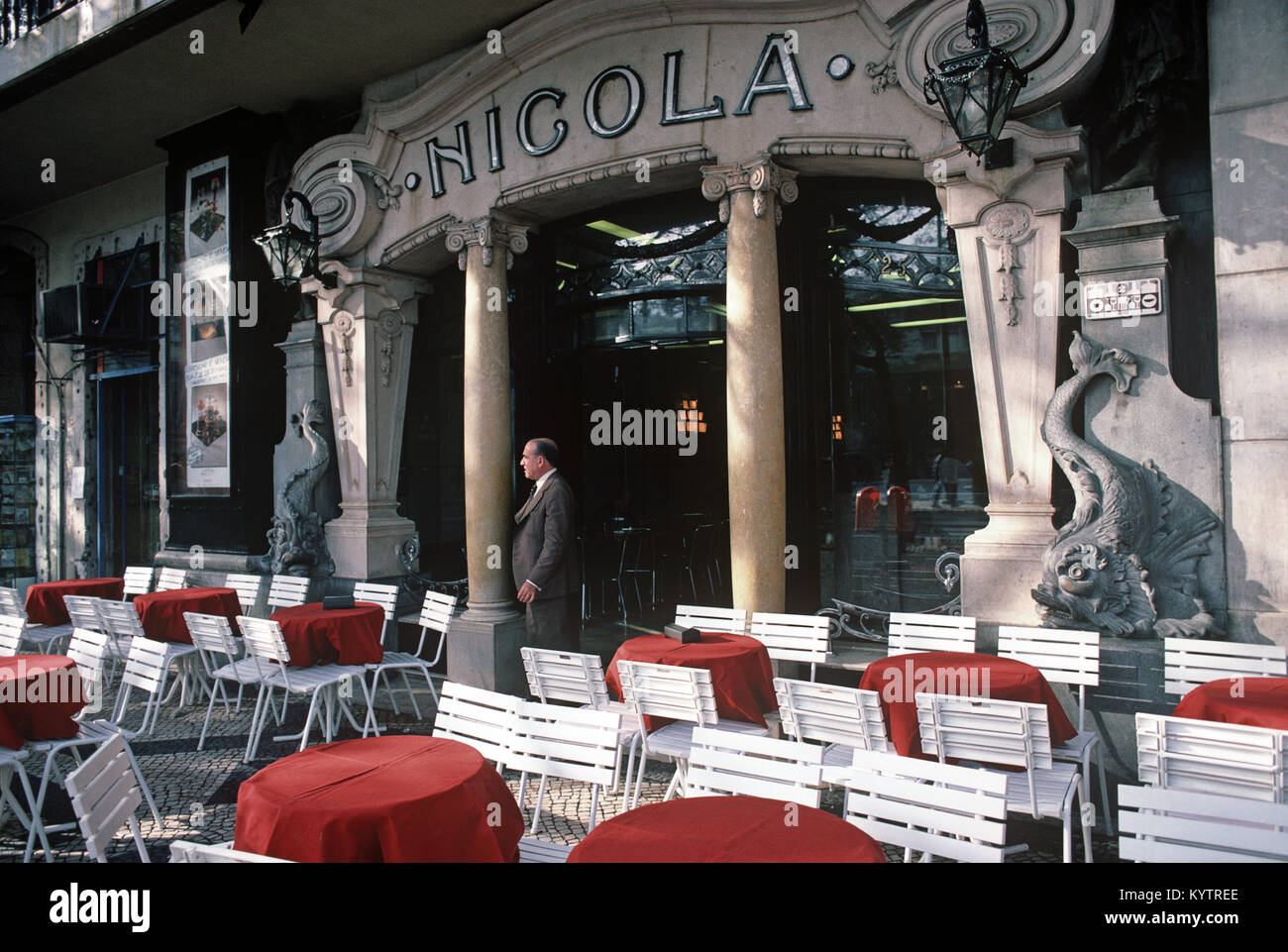 Cafe nicola lisbon portugal hi-res stock photography and images - Alamy