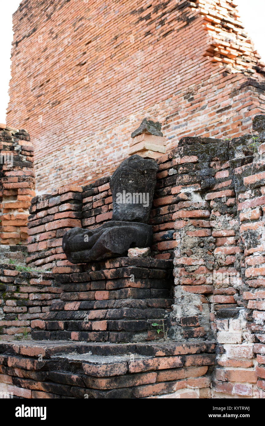 Headless shadow hi-res stock photography and images - Alamy