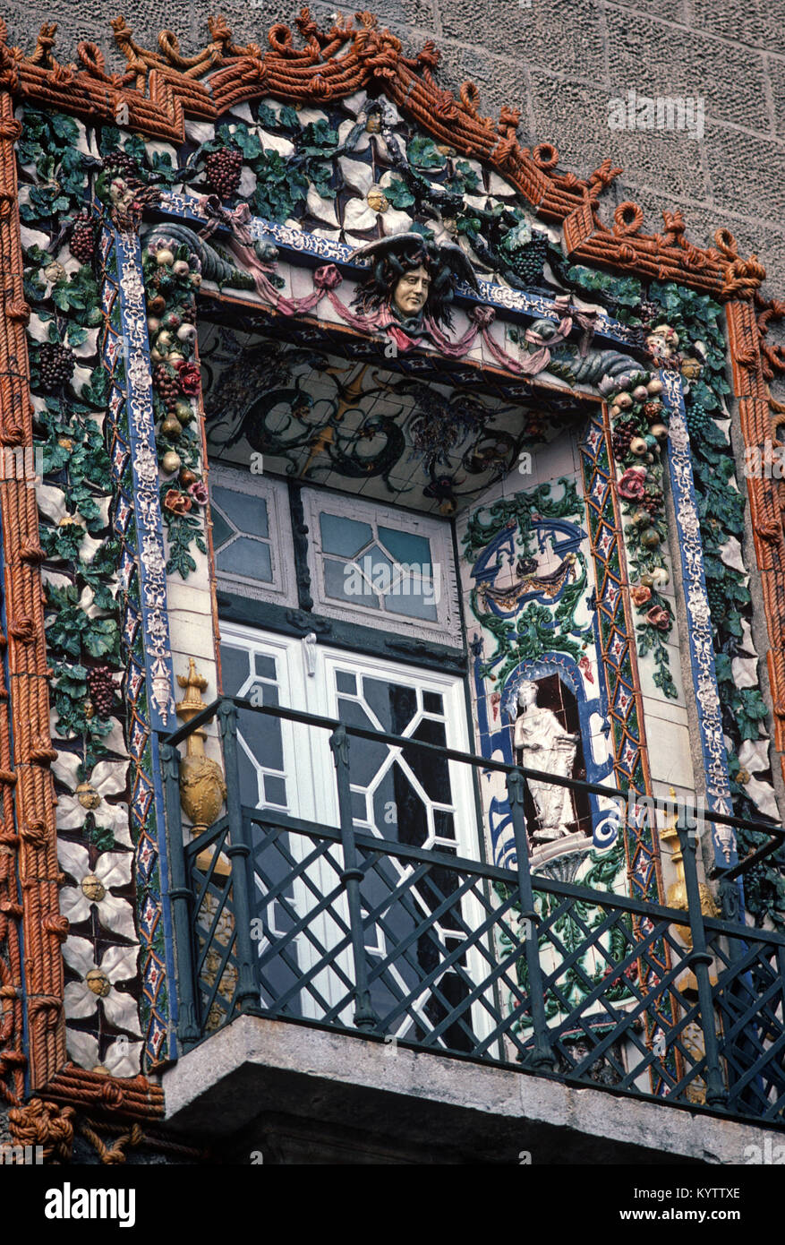 Ornate decorative windows in Lisbon, Portugal Stock Photo - Alamy