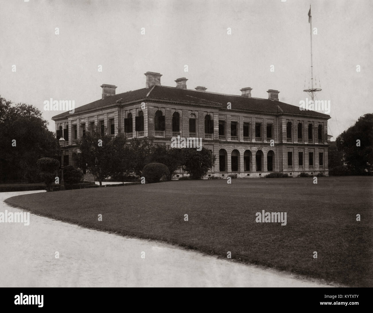 British consulate shanghai hi-res stock photography and images - Alamy