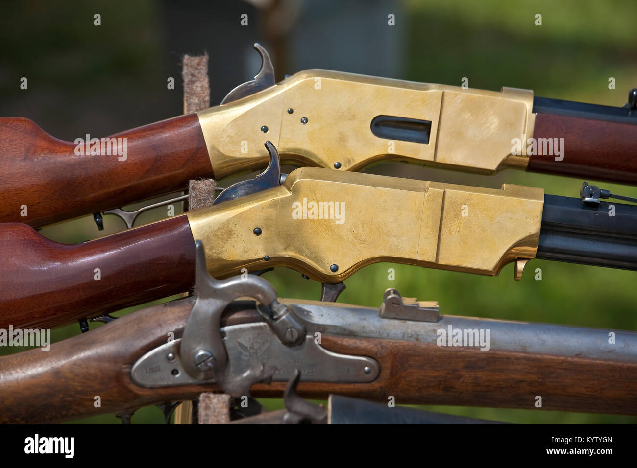 rifles and guns of the civil war era Stock Photo - Alamy