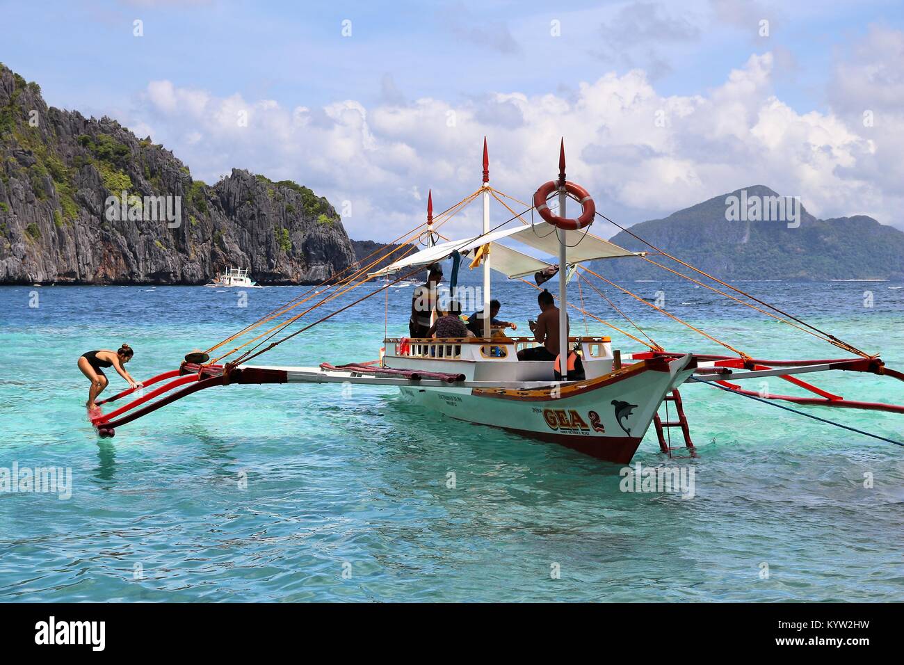 PALAWAN, PHILIPPINES - DECEMBER 1, 2017: People enjoy island hopping ...