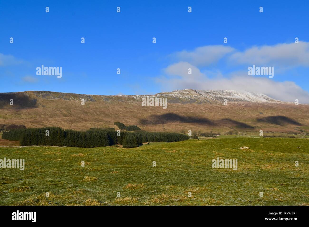 Snow on Whernside Hill Stock Photo - Alamy