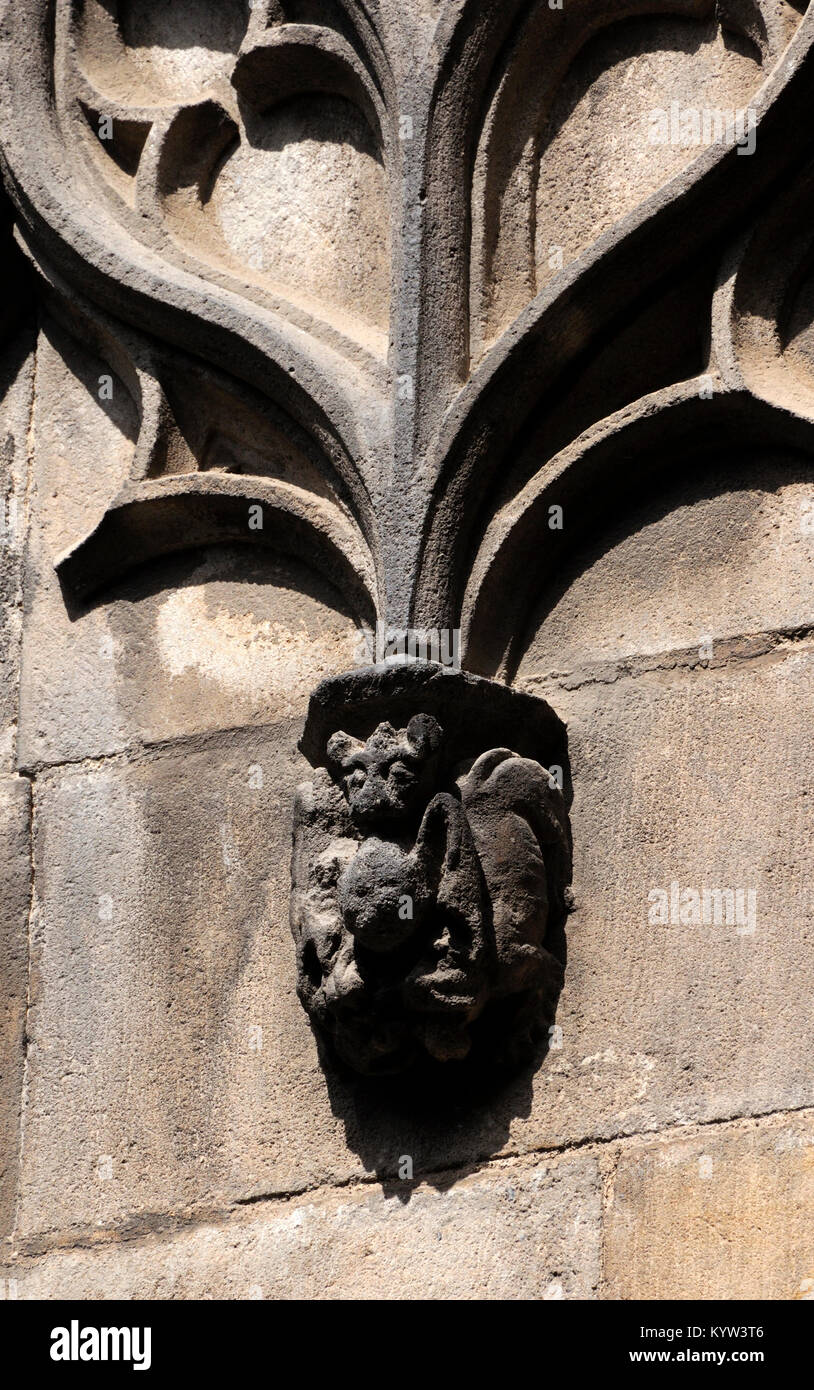 ancient bat symbol;medieval cathedral;barcelona Stock Photo - Alamy