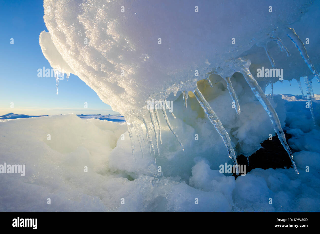 The ice floe on the shore of the White Sea Stock Photo - Alamy