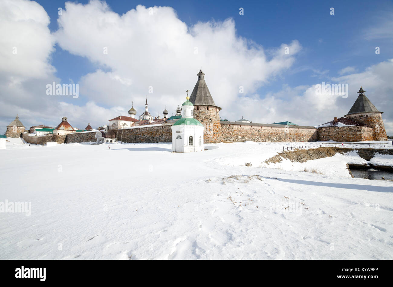 Famous russian temples hi-res stock photography and images - Alamy