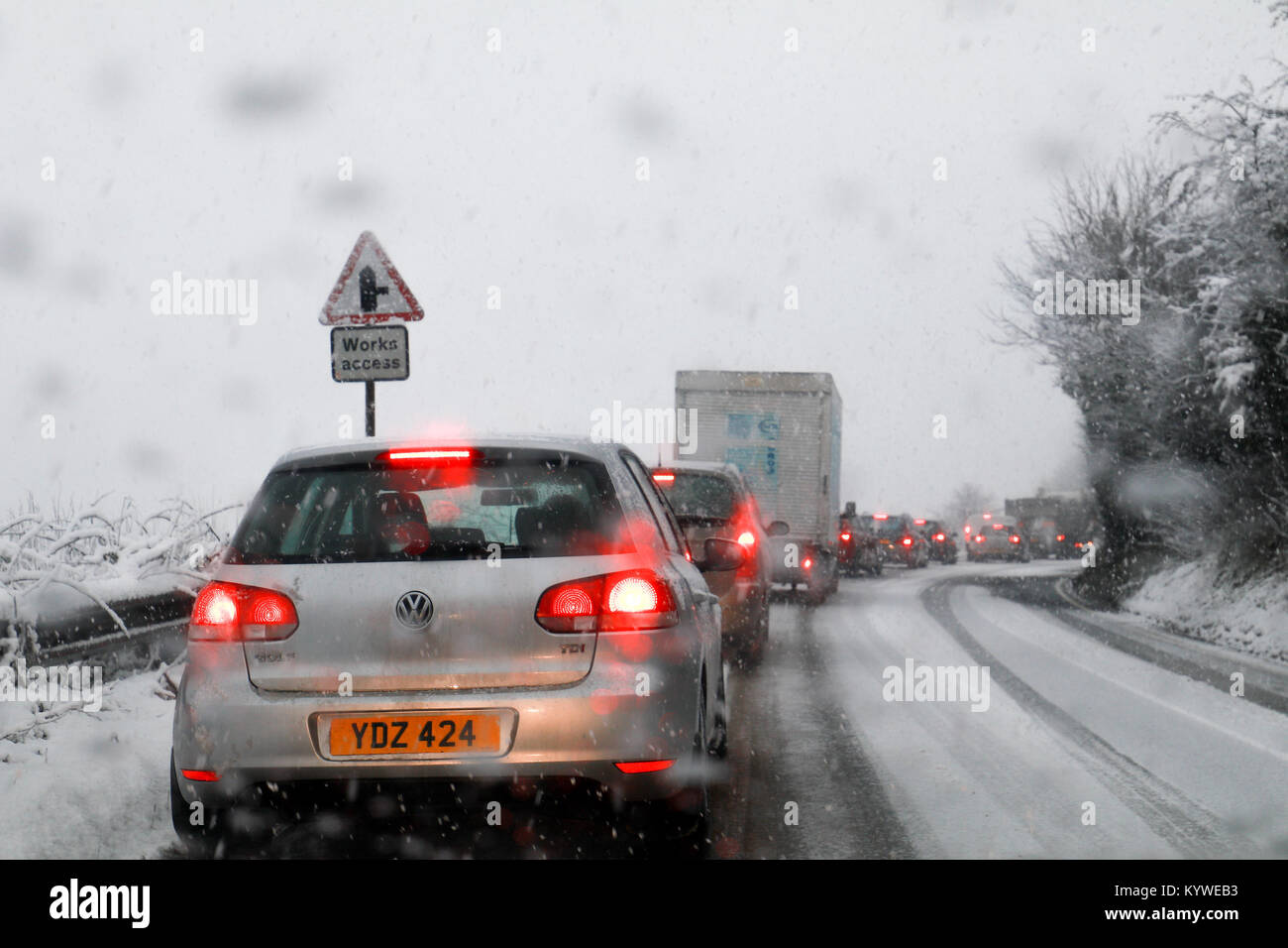 Heavy snow in northern ireland hi-res stock photography and images - Alamy