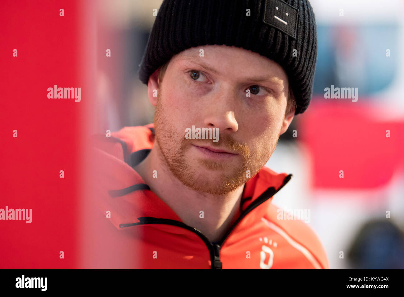 Munich, Germany. 16th Jan, 2018. Ice hockey goalkeeper Danny aus den ...