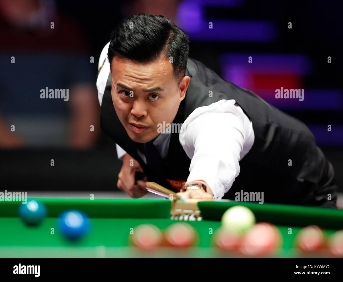 London, UK. 16th Jan, 2018. Marco Fu of Hong Kong of China competes ...