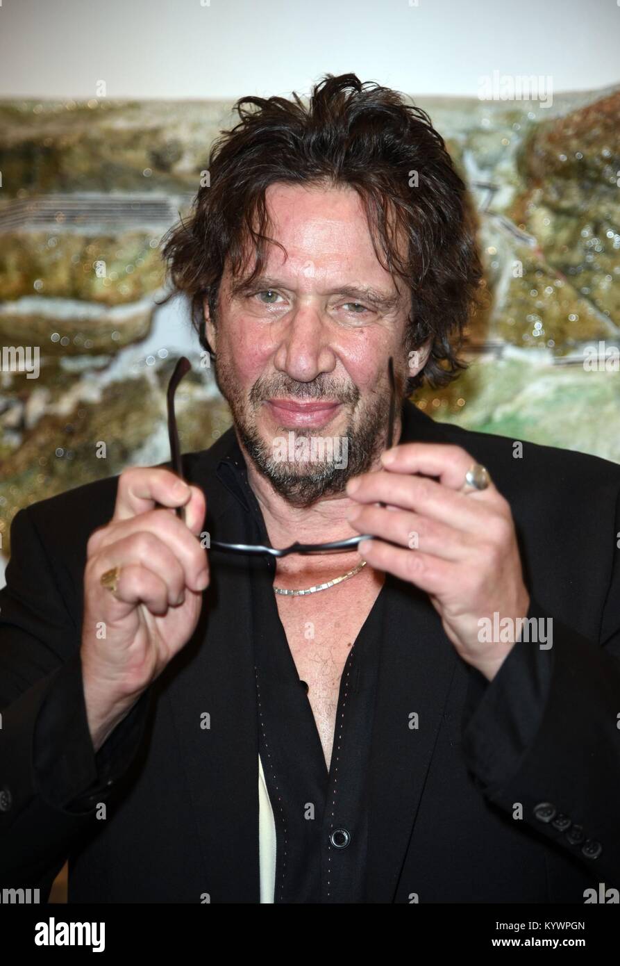 New York, NY, USA. 16th Jan, 2018. Richard Hell at arrivals for Richard ...