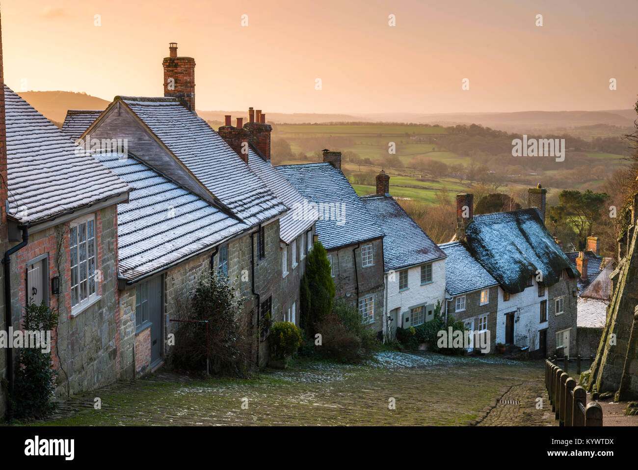 1970s britain landmarks hi-res stock photography and images - Alamy