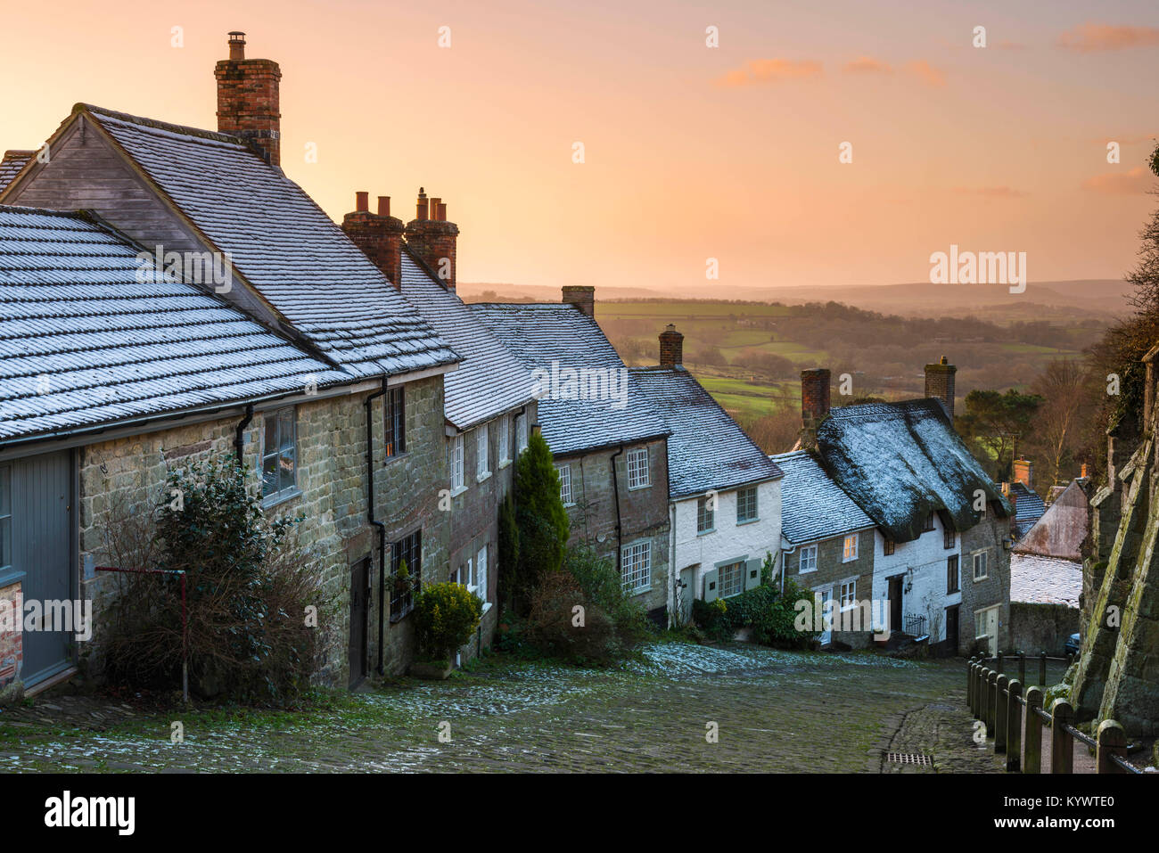 1970s britain landmarks hi-res stock photography and images - Alamy