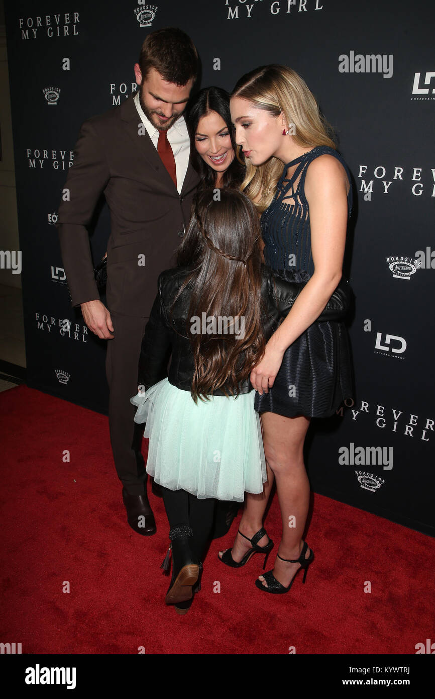 West Hollywood, Ca. 16th Jan, 2018. Jessica Rothe, Alex Roe, Abby Ryder Fortson and Director ...