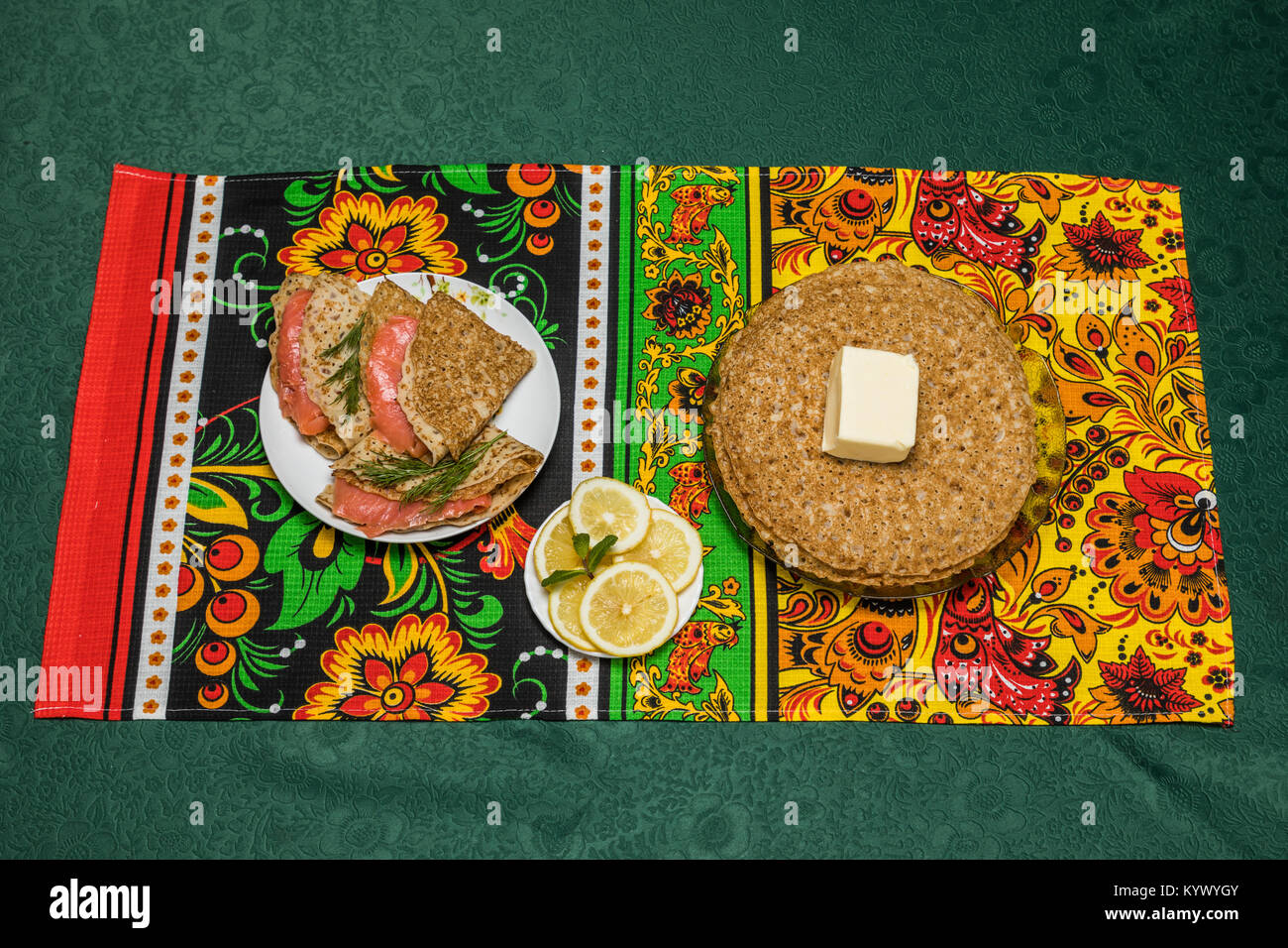 Russian table hi-res stock photography and images - Alamy