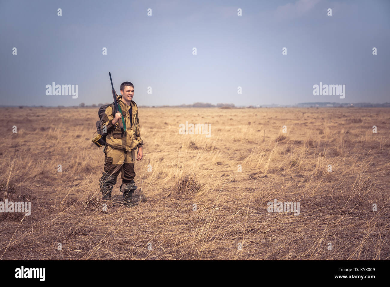 Hunting equipment hi-res stock photography and images - Alamy