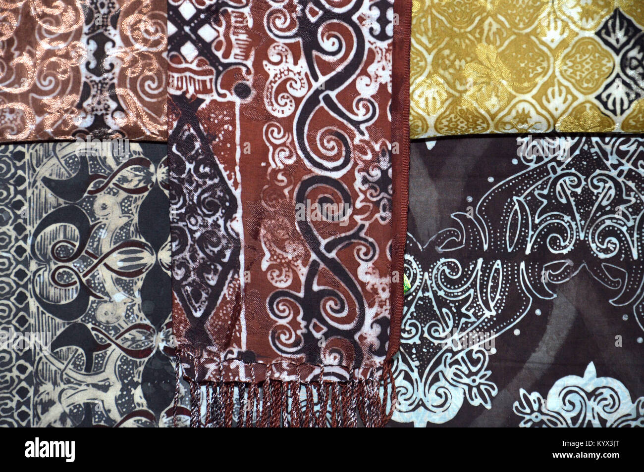 detailed patterns of Indonesia batik cloth Stock Photo - Alamy