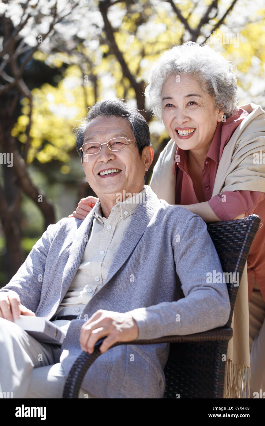 A happy old couple Stock Photo - Alamy