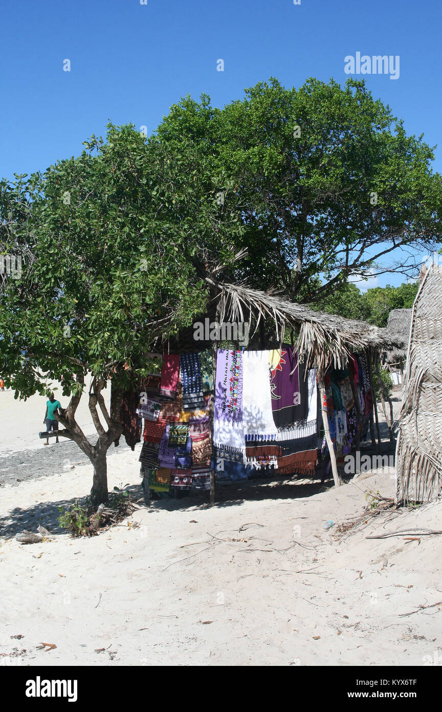 Fabric and tapestry vendor shack stall, Zanzibar, Tanzania Stock Photo ...