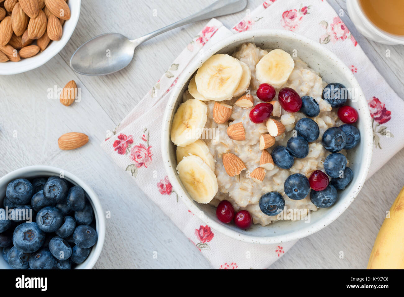 Porridge with fruits hi-res stock photography and images - Alamy
