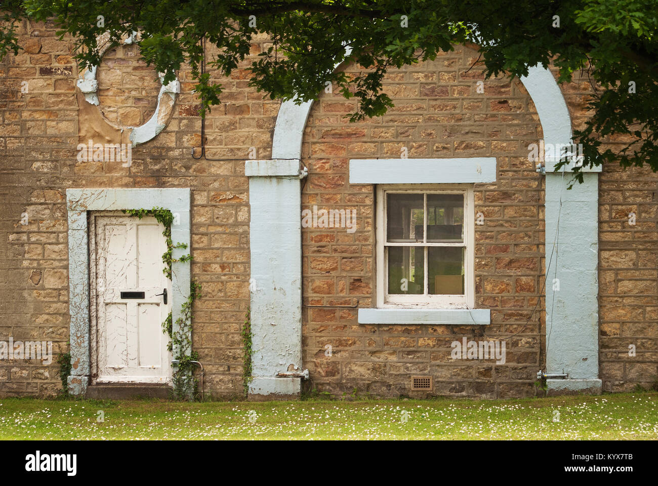 Village staindrop hi-res stock photography and images - Alamy