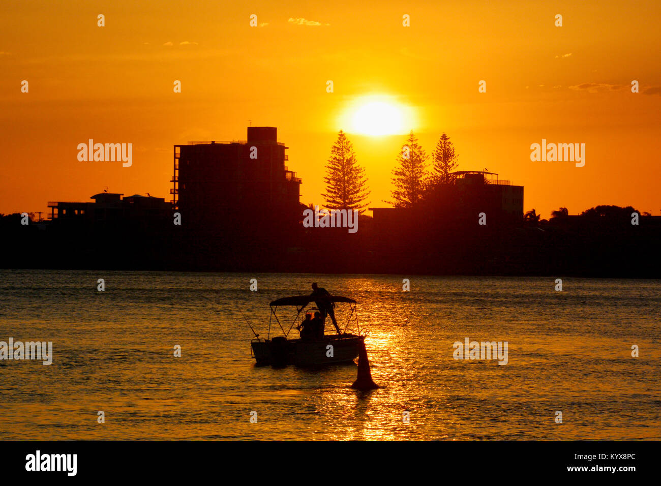 AUSTRALIAN OUTBACK SUNSET Stock Photo - Alamy