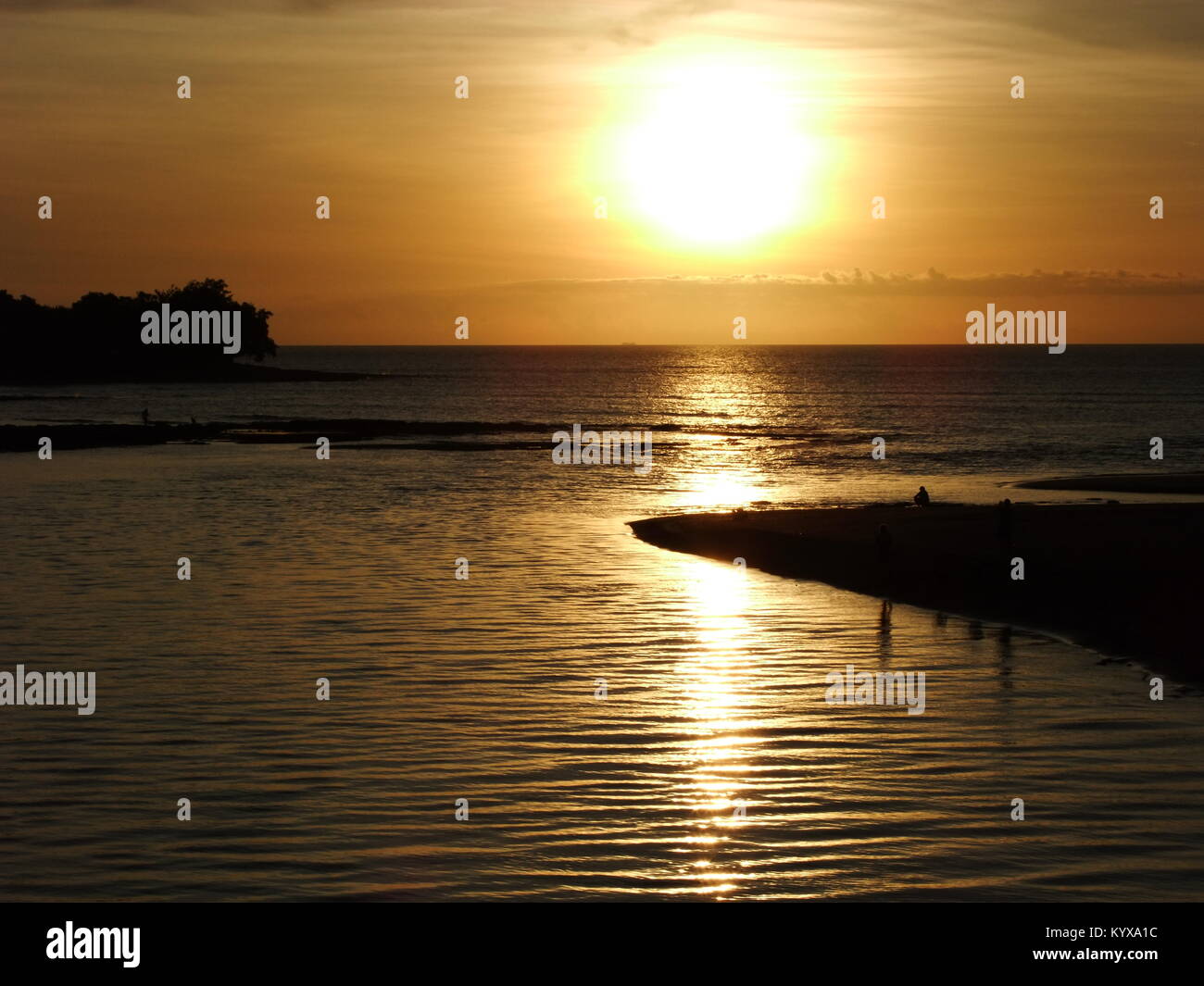 AUSTRALIAN OUTBACK SUNSET Stock Photo - Alamy