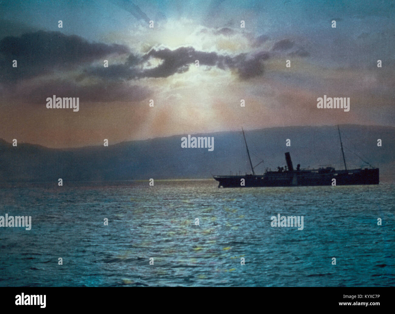 Suez Canal. Red Sea at entrance to Suez Canal Stock Photo - Alamy