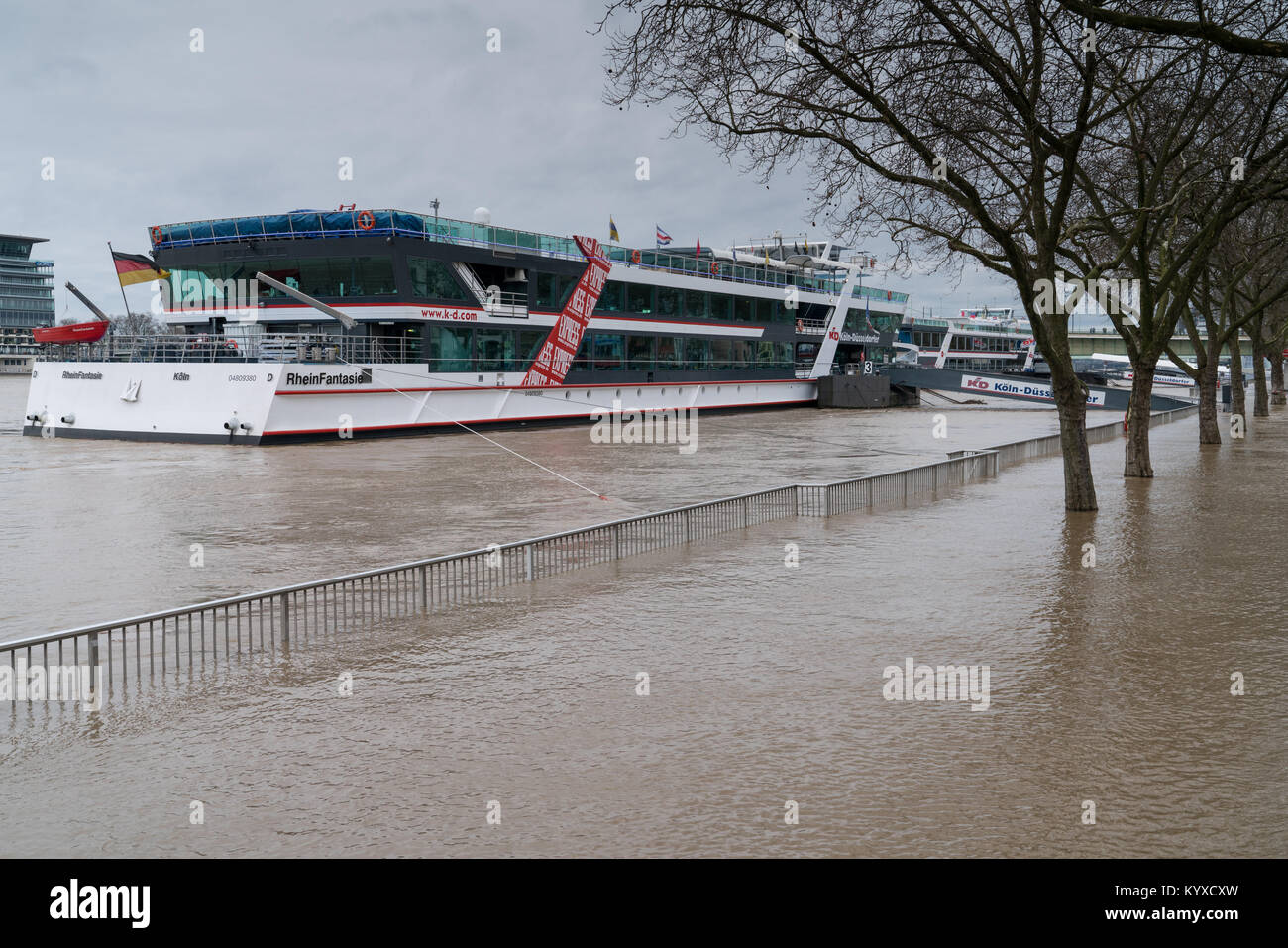 Cologne flooding hi-res stock photography and images - Alamy