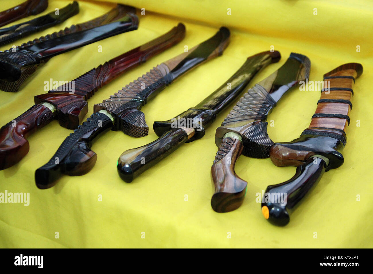 Traditional knives for sale in Sarawak Stock Photo - Alamy