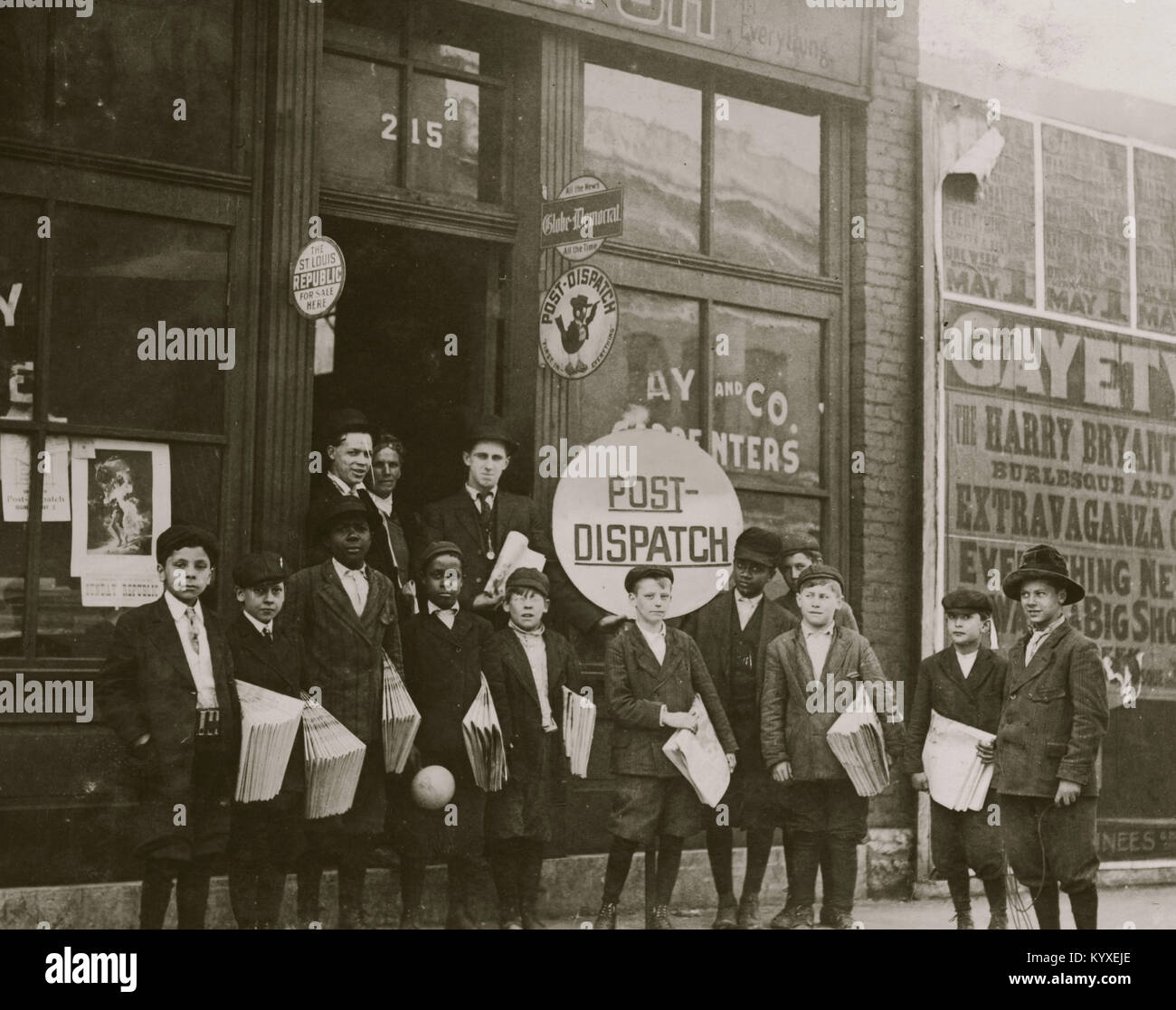 Dispatch children hi-res stock photography and images - Alamy