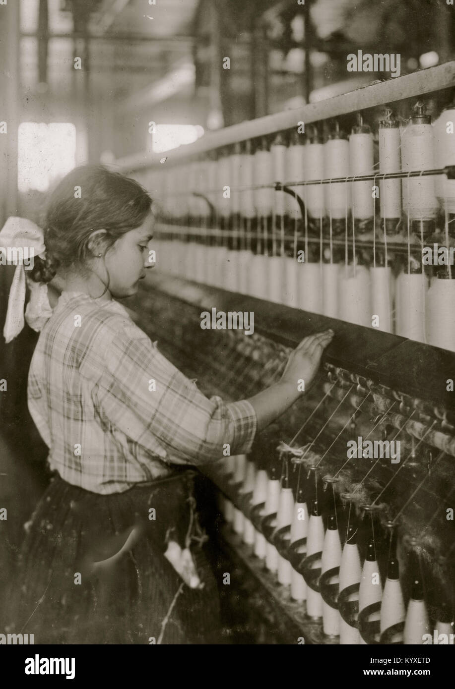 Cotton mill spinner hi-res stock photography and images - Alamy