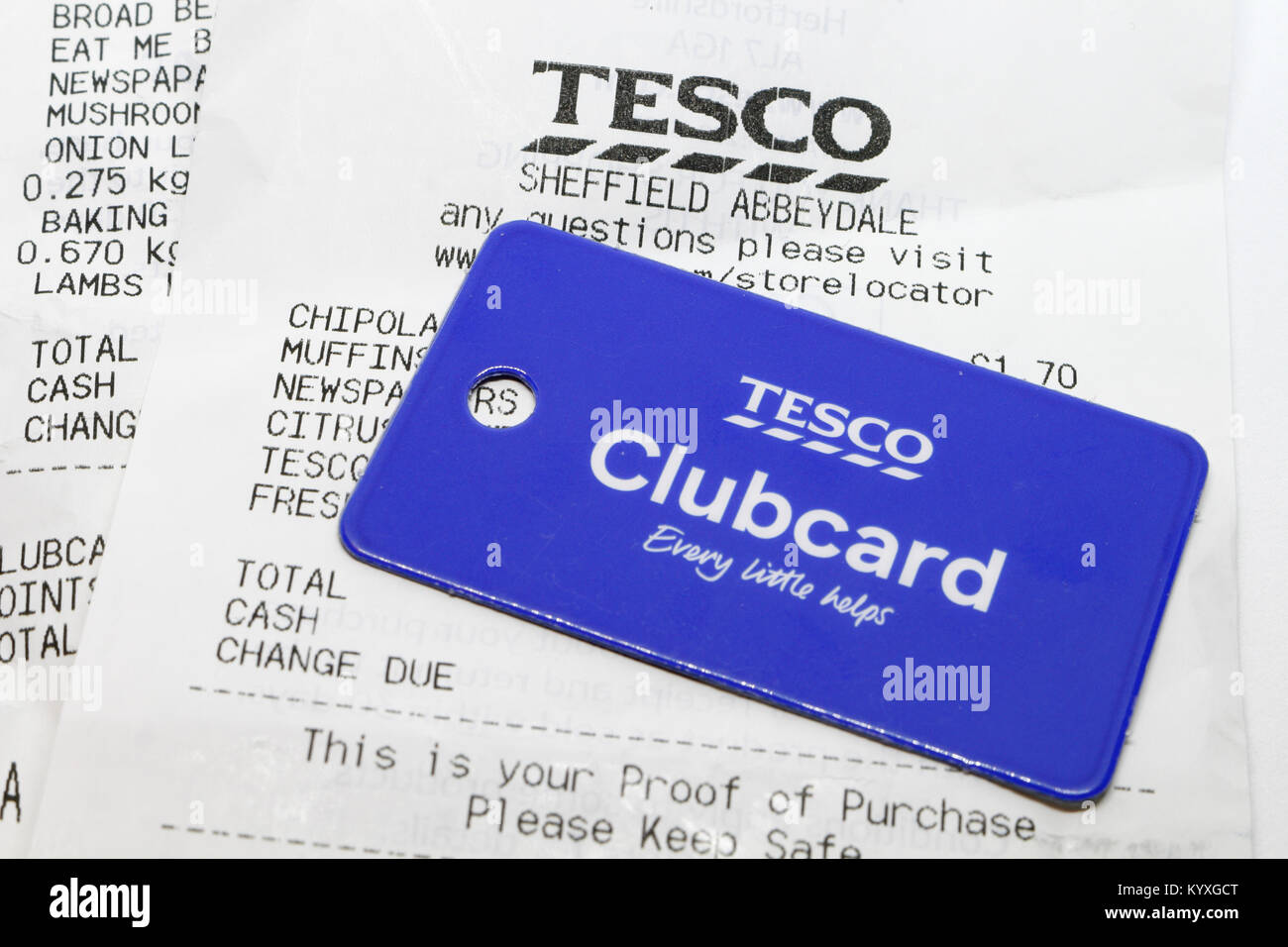 Tesco clubcard and receipt, loyalty card Stock Photo - Alamy