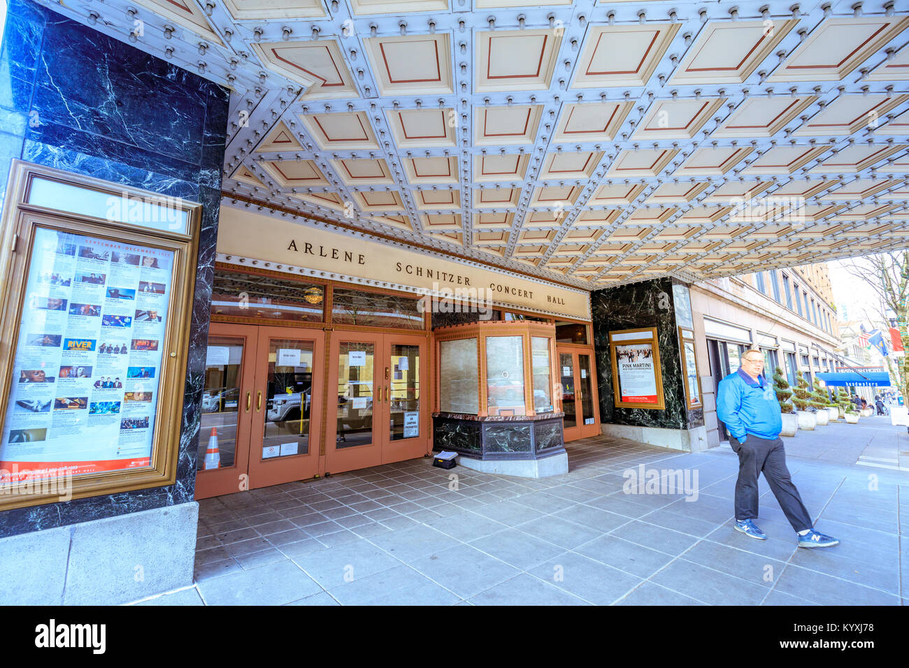 Arlene Schnitzer Concert Hall High Resolution Stock Photography and ...