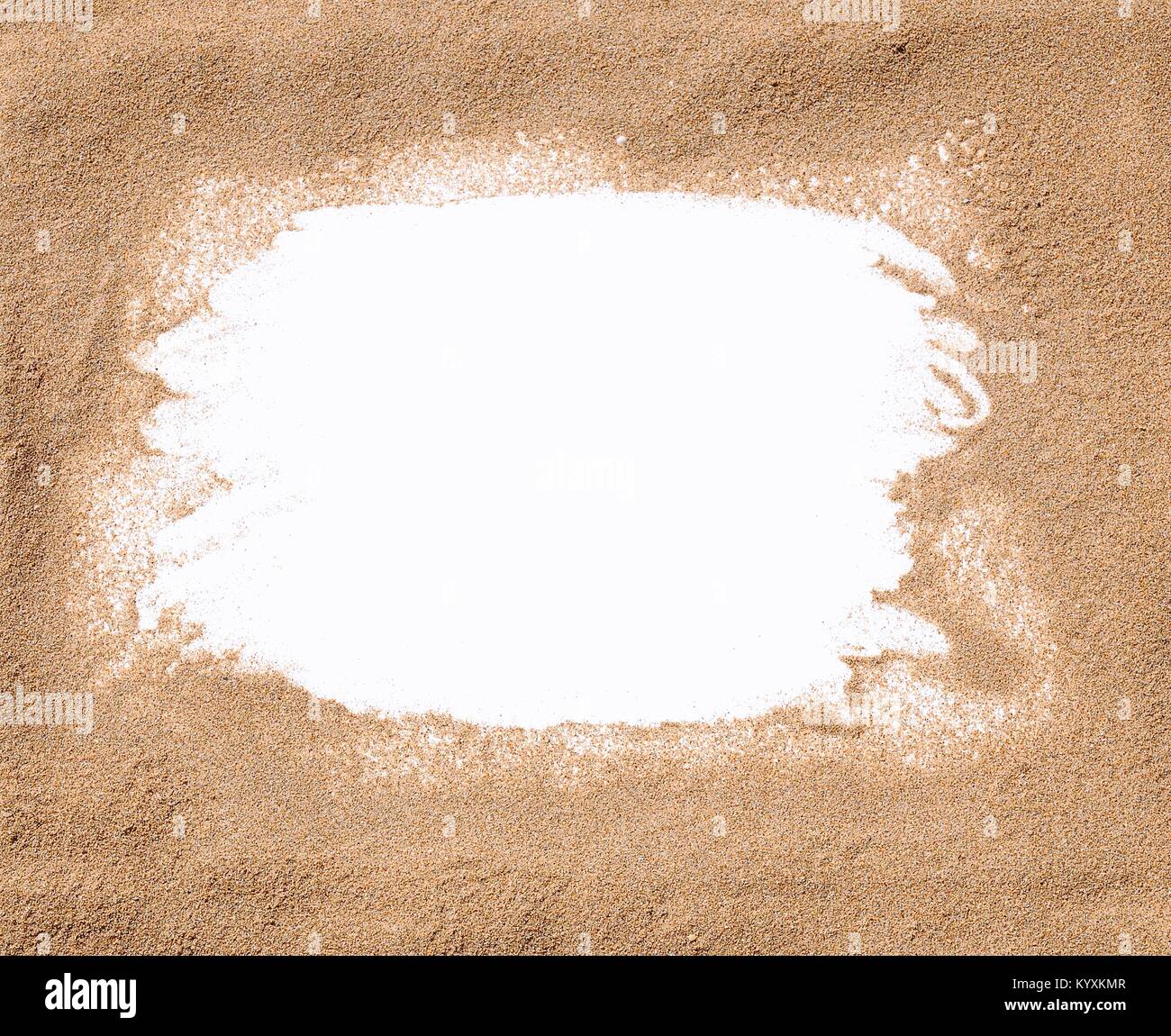 White frame surrounded by sand hi-res stock photography and images - Alamy