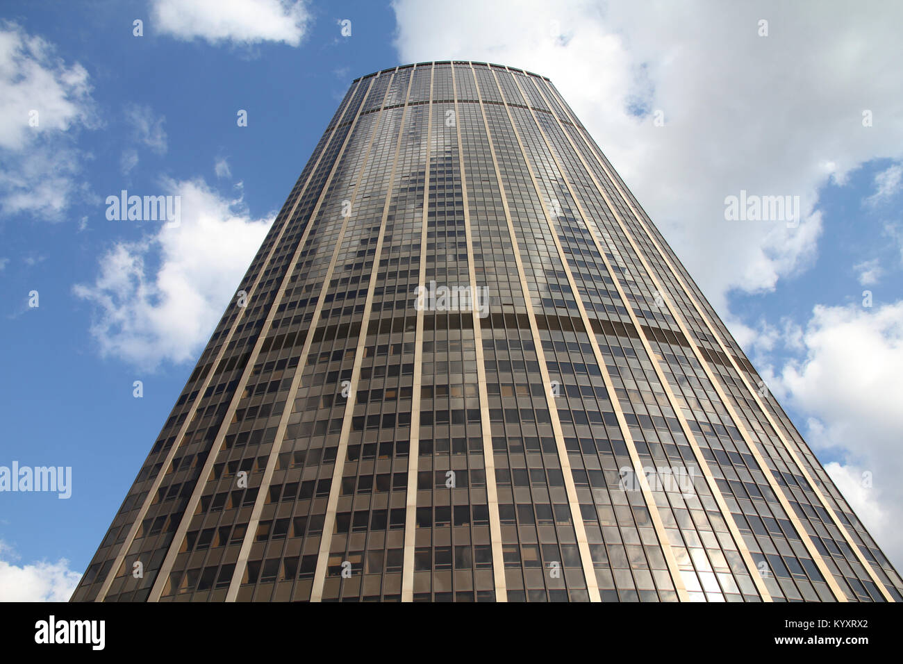 Tallest structure in paris hi-res stock photography and images - Alamy