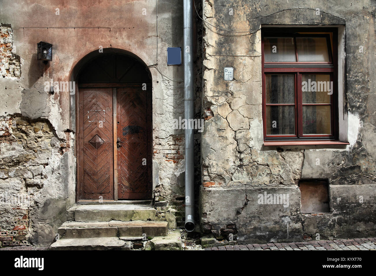 Poverty in poland hi-res stock photography and images - Alamy