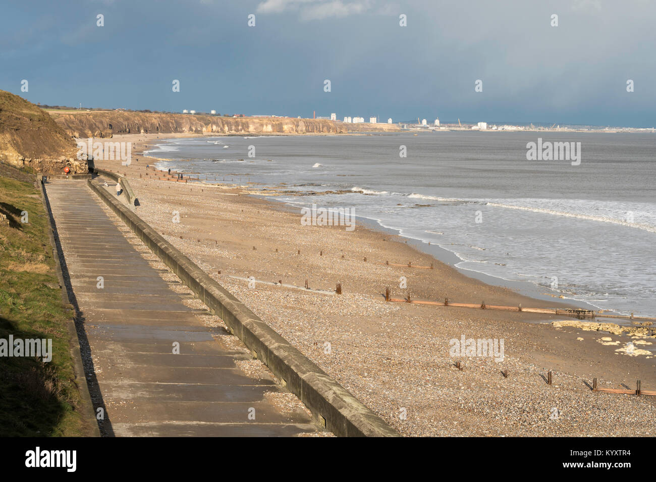 Seaham beach promenade view hi-res stock photography and images - Alamy