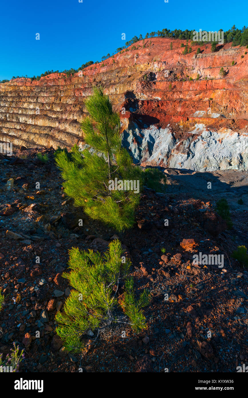"Minas de Rio Tinto", Río Tinto - Red River, Sierra Morena, Gulf of ...