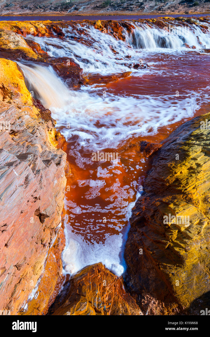 Río Tinto - Red River, Sierra Morena, Gulf of Cádiz, Huelva, Andalucia ...