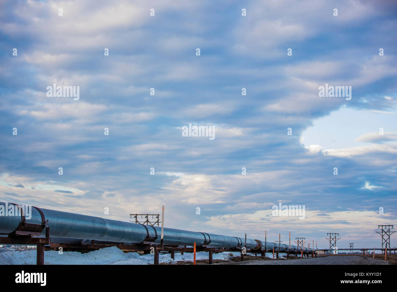 Alaskan pipeline hi-res stock photography and images - Alamy