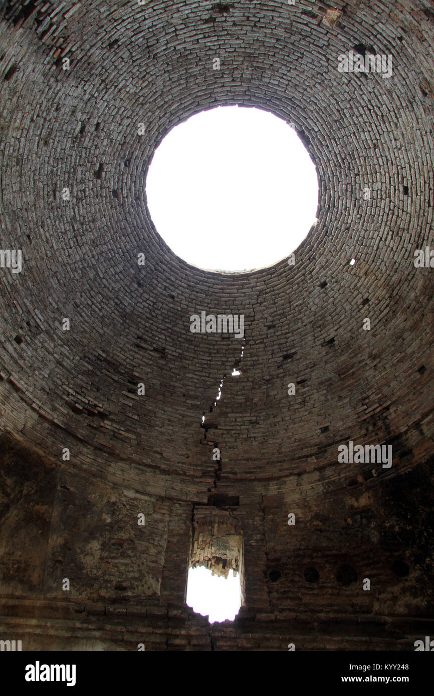 Dome with hole and window of ruined mosque, Turkey Stock Photo - Alamy